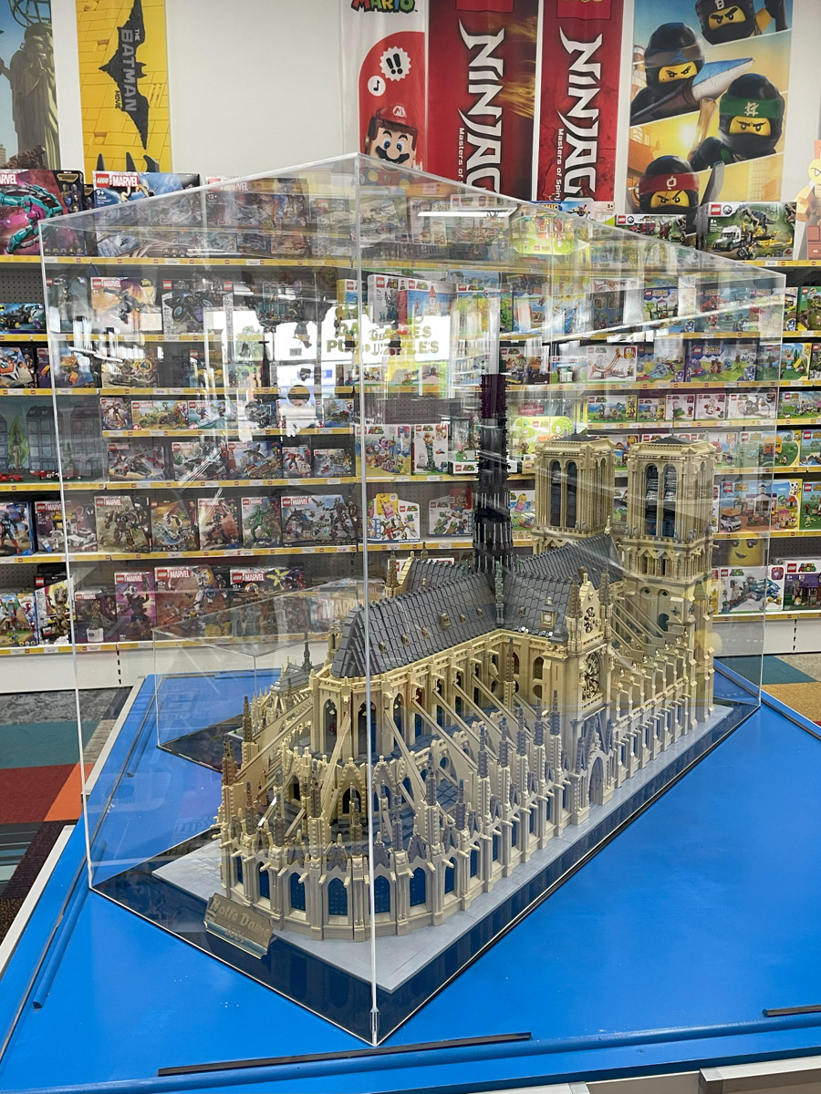 Display Cases/ Boxes | Regency Plastics